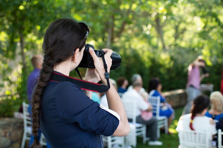 How to start a Online platform for local photographers to offer their ...